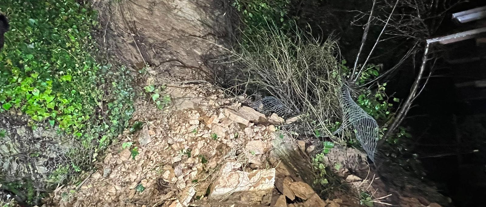 Frana in via Valgobbia: evacuate sei famiglie per motivi di sicurezza ...